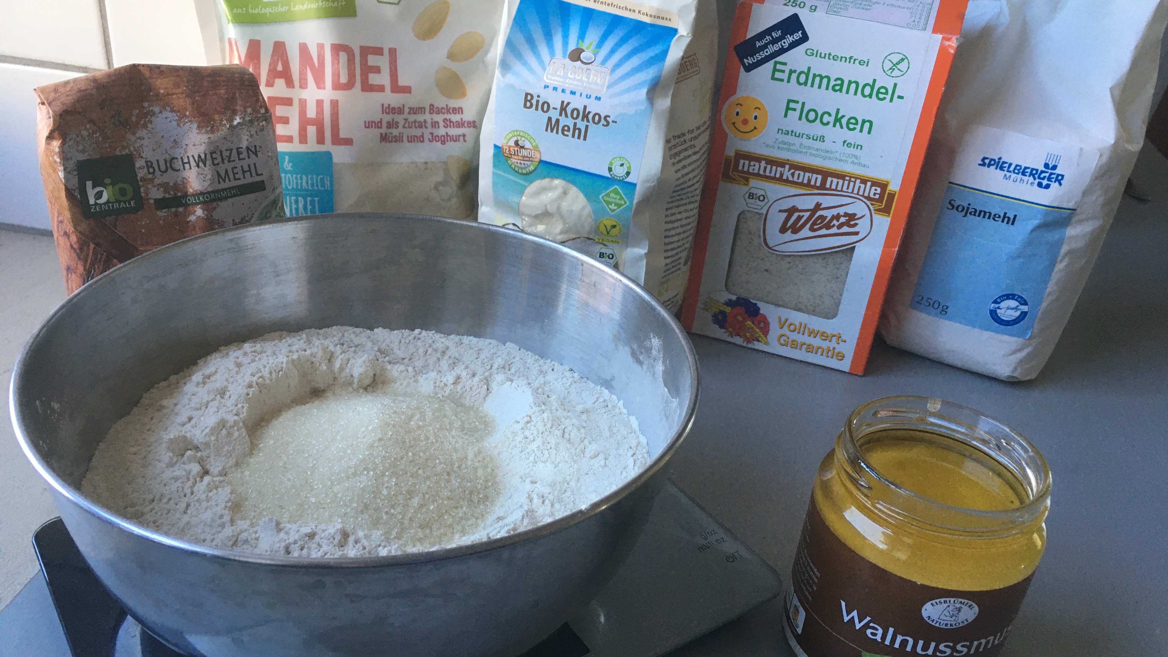 Streusel machen: So geht es ganz einfach | FOCUS.de